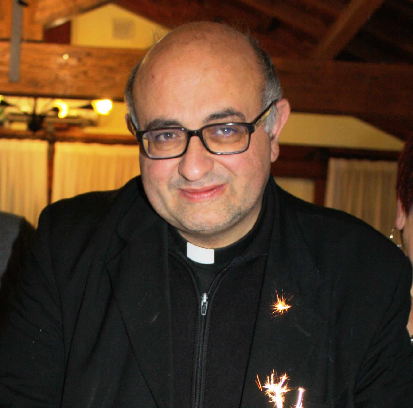 Ci tolgono anche il prete, al “Caracciolo” niente più messa – l'Eco